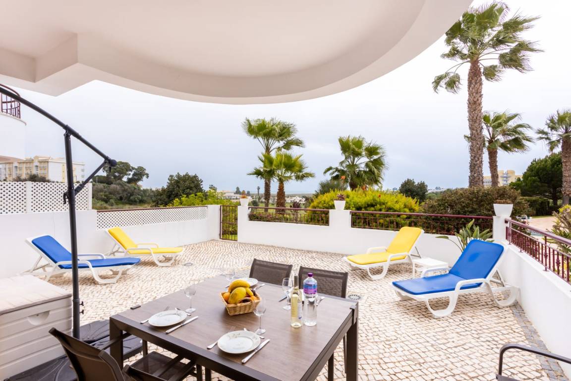 100 M² Apartamento ∙ 2 Habitaciones ∙ 4 Huéspedes - Lagos, Portugal