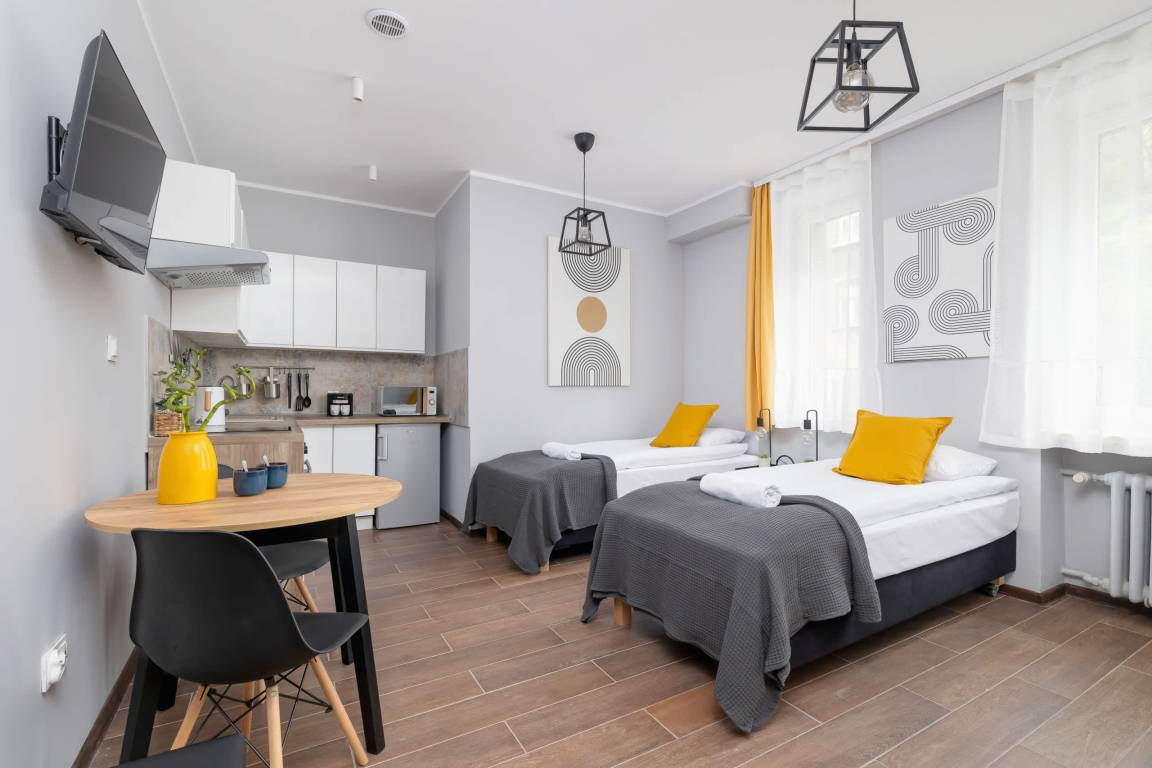 25 M² Estudio ∙ 2 Huéspedes - Katowice