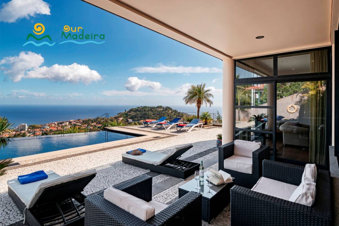 500 M² Villa ∙ 5 Bedrooms ∙ 12 Guests - Funchal
