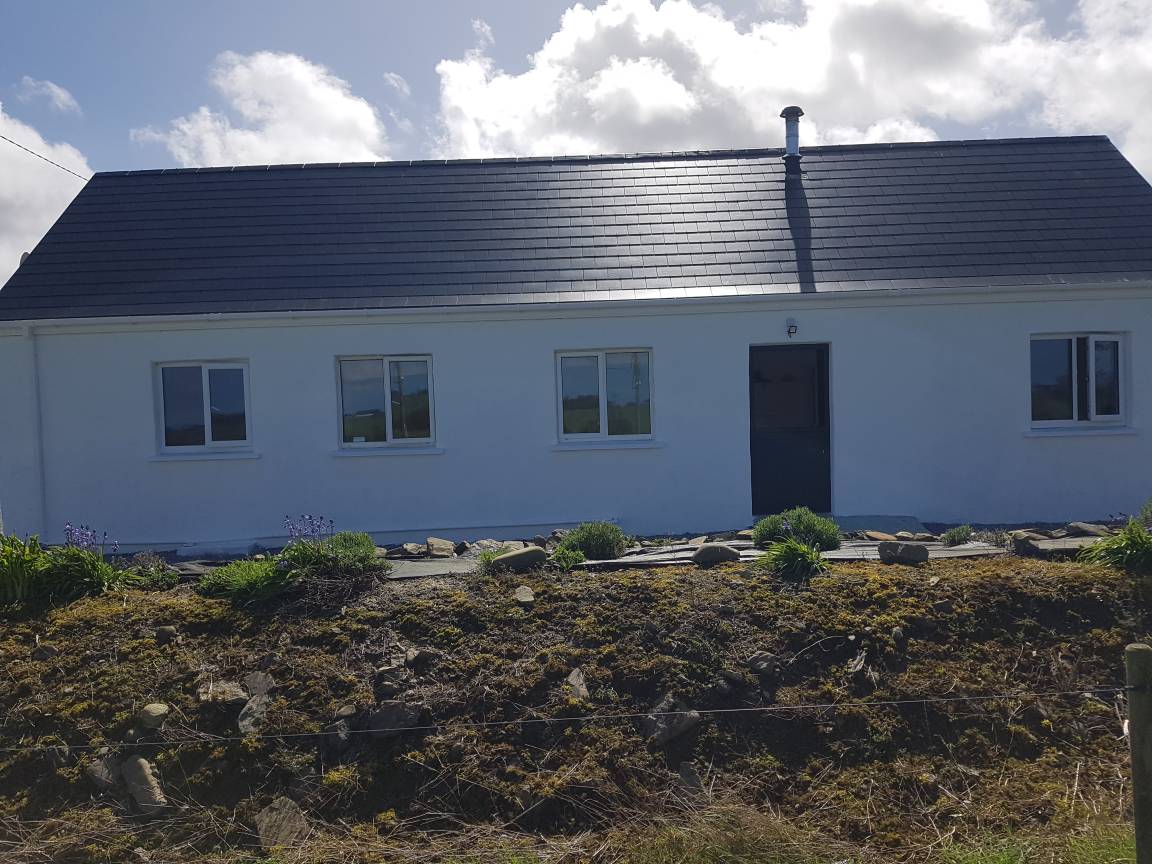 90 M² House ∙ 3 Bedrooms ∙ 5 Guests - County Kerry
