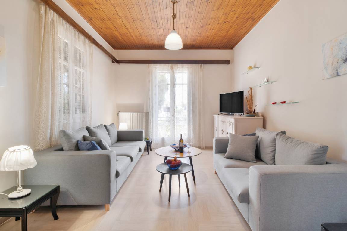 100 M² House ∙ 3 Bedrooms ∙ 5 Guests - Lefkada