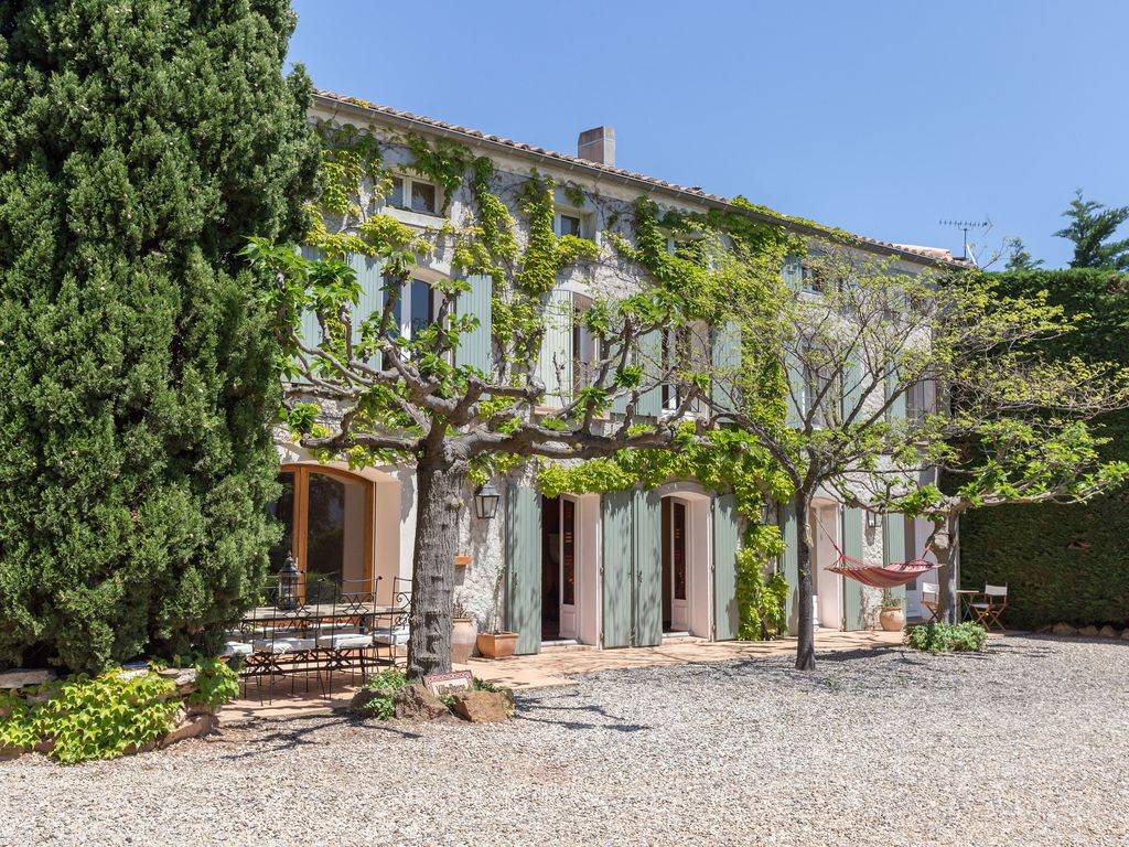 Maison De Vacances ∙ 6 Chambres ∙ 14 Personnes - Lézignan-Corbières
