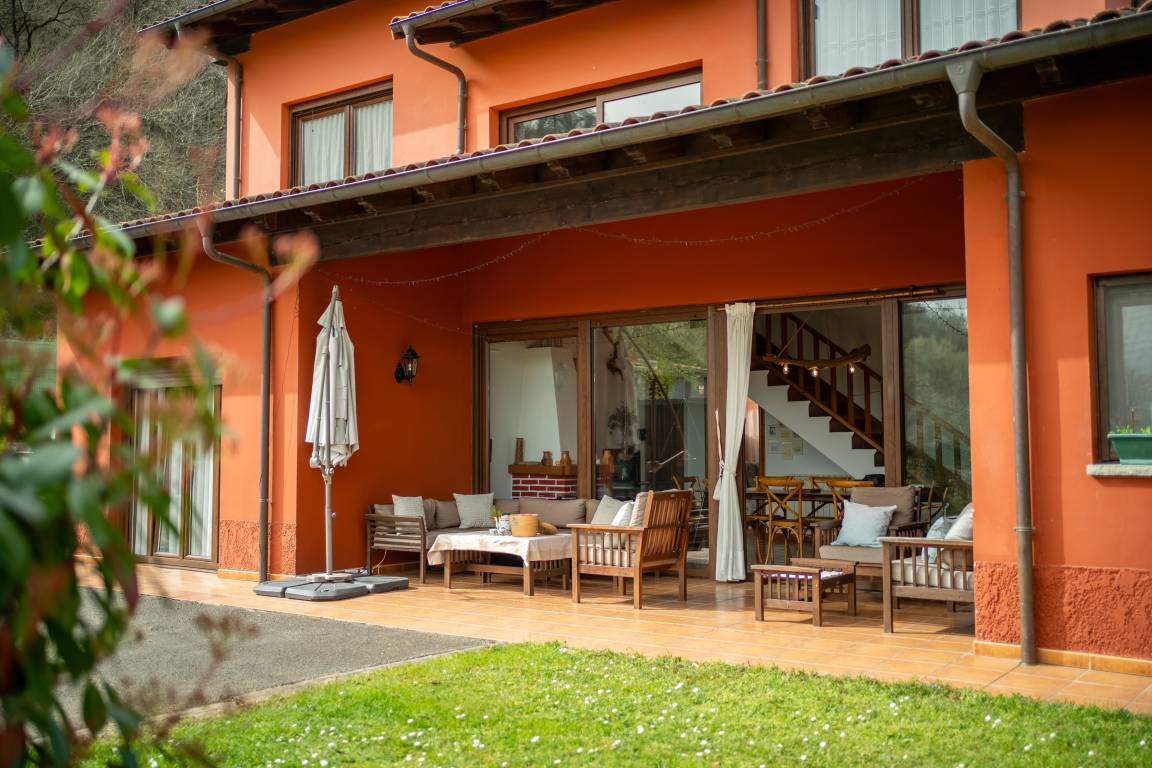 174 M² Casa ∙ 3 Habitaciones ∙ 6 Huéspedes - Cangas de Onís