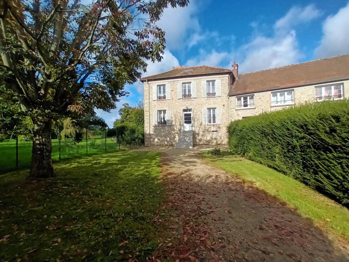 139 M² Gîte ∙ 3 Chambres ∙ 7 Personnes - Île-de-France