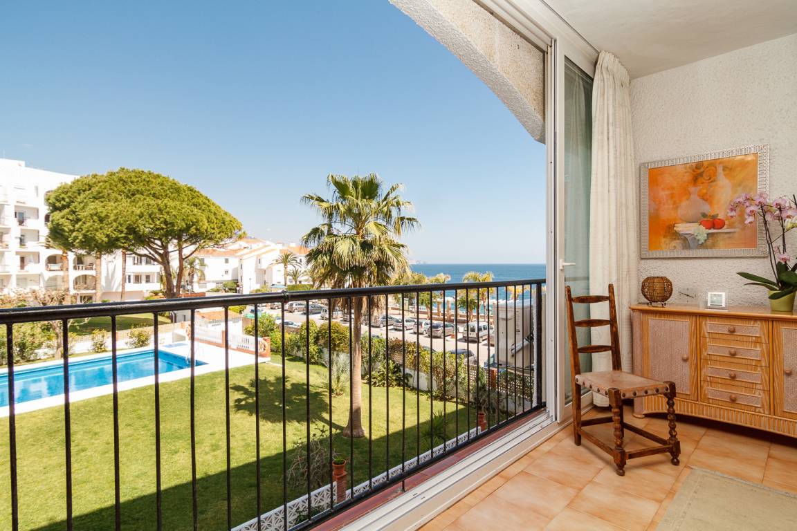 70 M² Appartement ∙ 2 Chambres ∙ 4 Personnes - Nerja