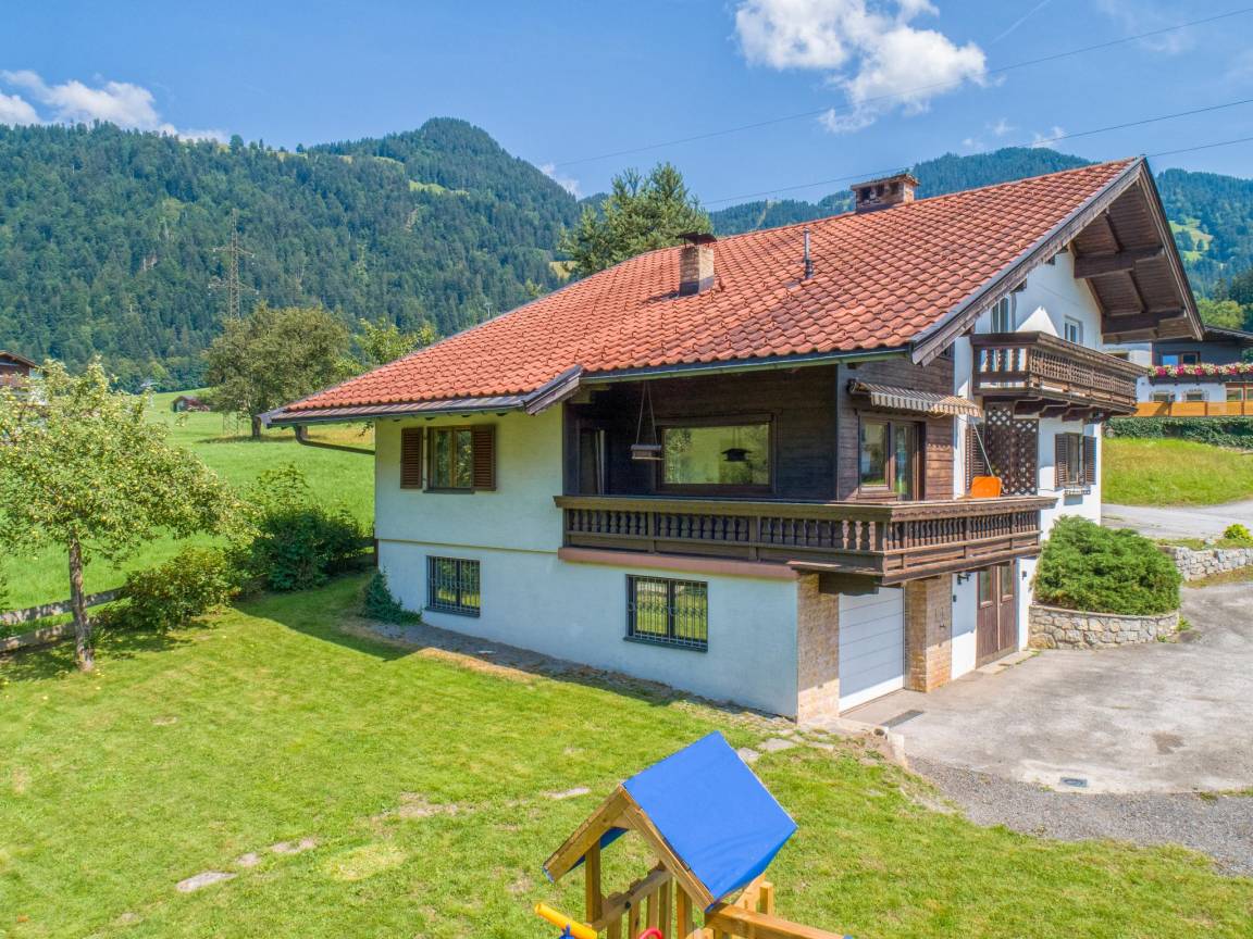 150 M² Ferienhaus ∙ 4 Schlafzimmer ∙ 10 Gäste - Wilder Kaiser