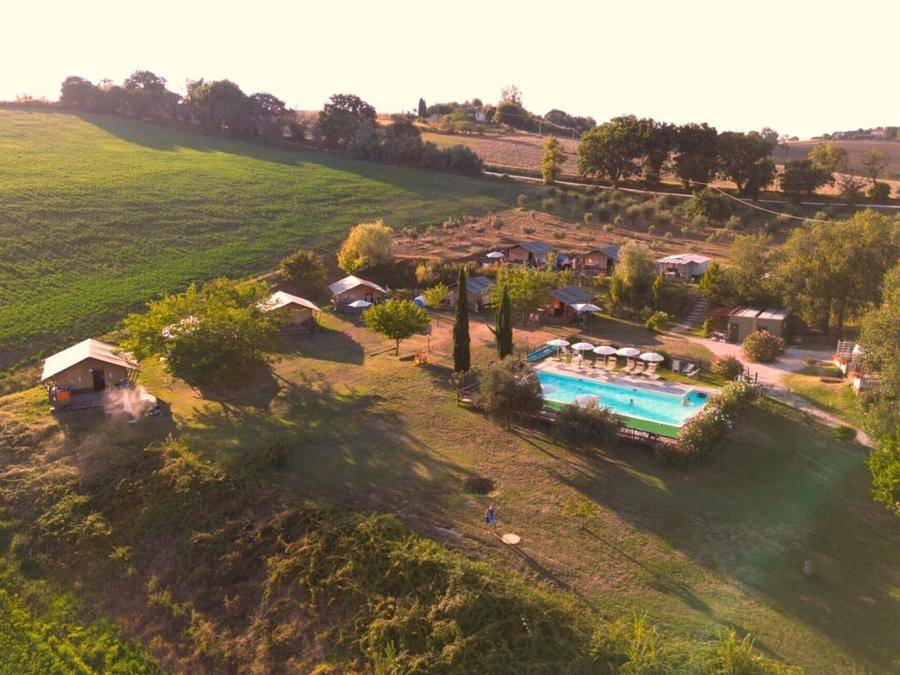 25 M² Tent ∙ 2 Bedrooms ∙ 4 Guests - Marche