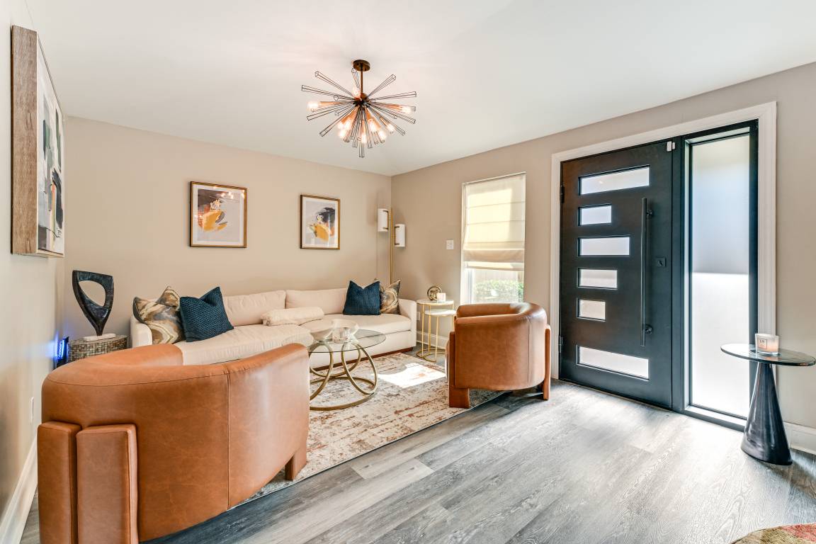 111 M² House ∙ 3 Bedrooms ∙ 6 Guests - Charlotte, NC