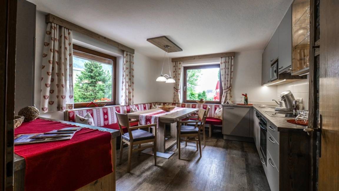 85 M² Apartment ∙ 2 Bedrooms ∙ 5 Guests - Kaltenbach