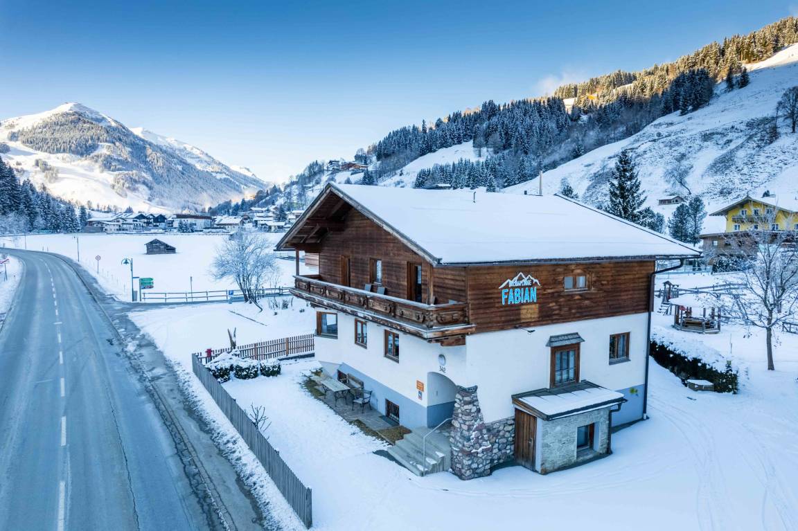 230 M² Chalet ∙ 8 Chambres ∙ 20 Personnes - Saalbach-Hinterglemm