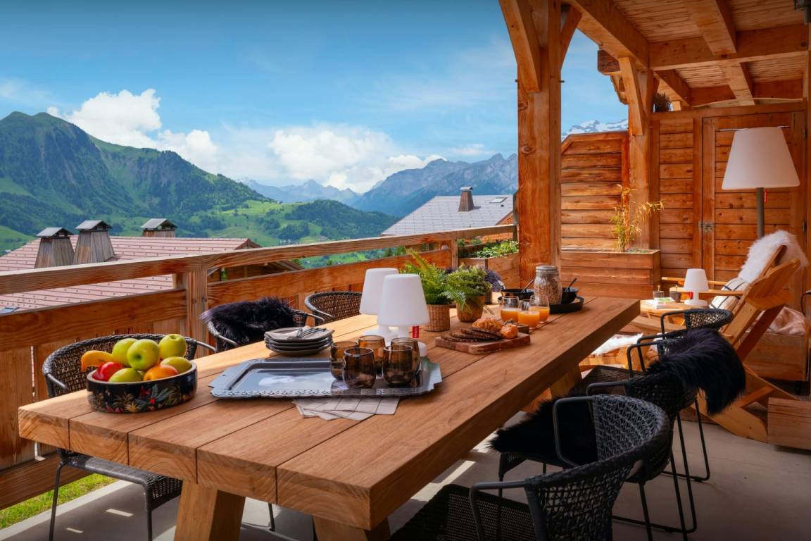 130 M² Chalet ∙ 3 Bedrooms ∙ 6 Guests - Manigod