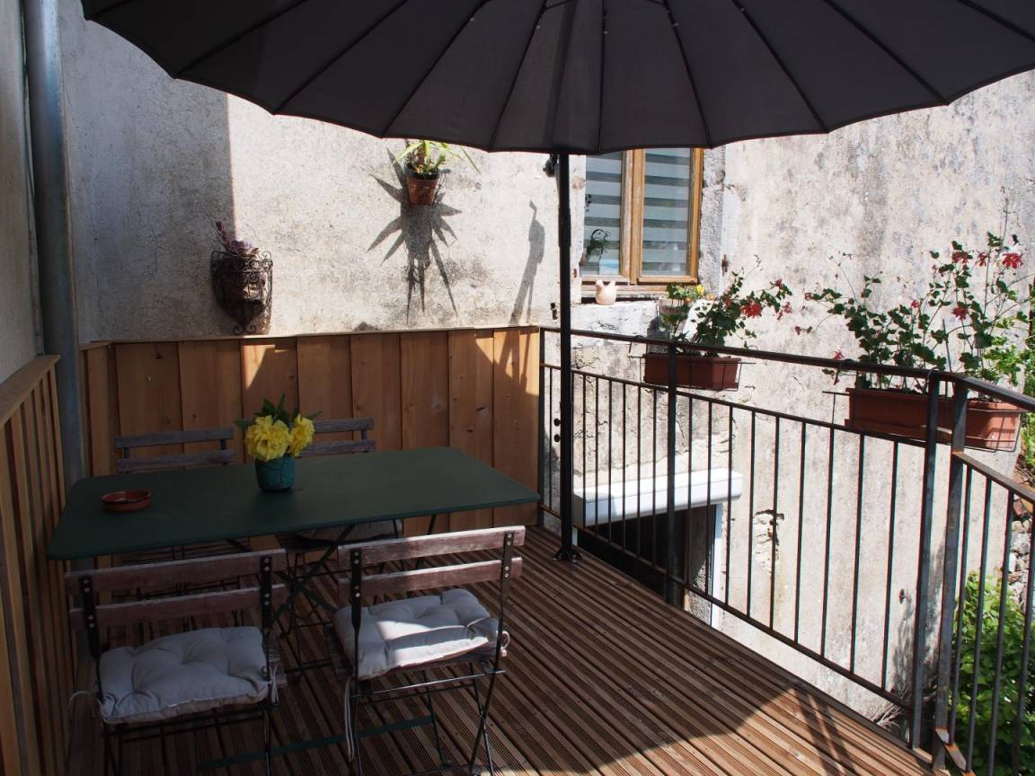 60 M² Gîte ∙ 2 Bedrooms ∙ 4 Guests - Alps