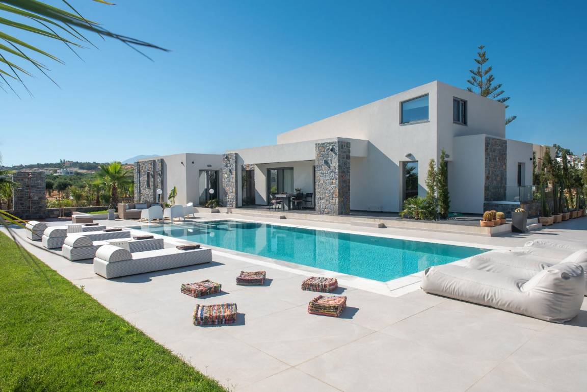 340 M² Huis ∙ 5 Slaapkamers ∙ 10 Gasten - Chersonissos