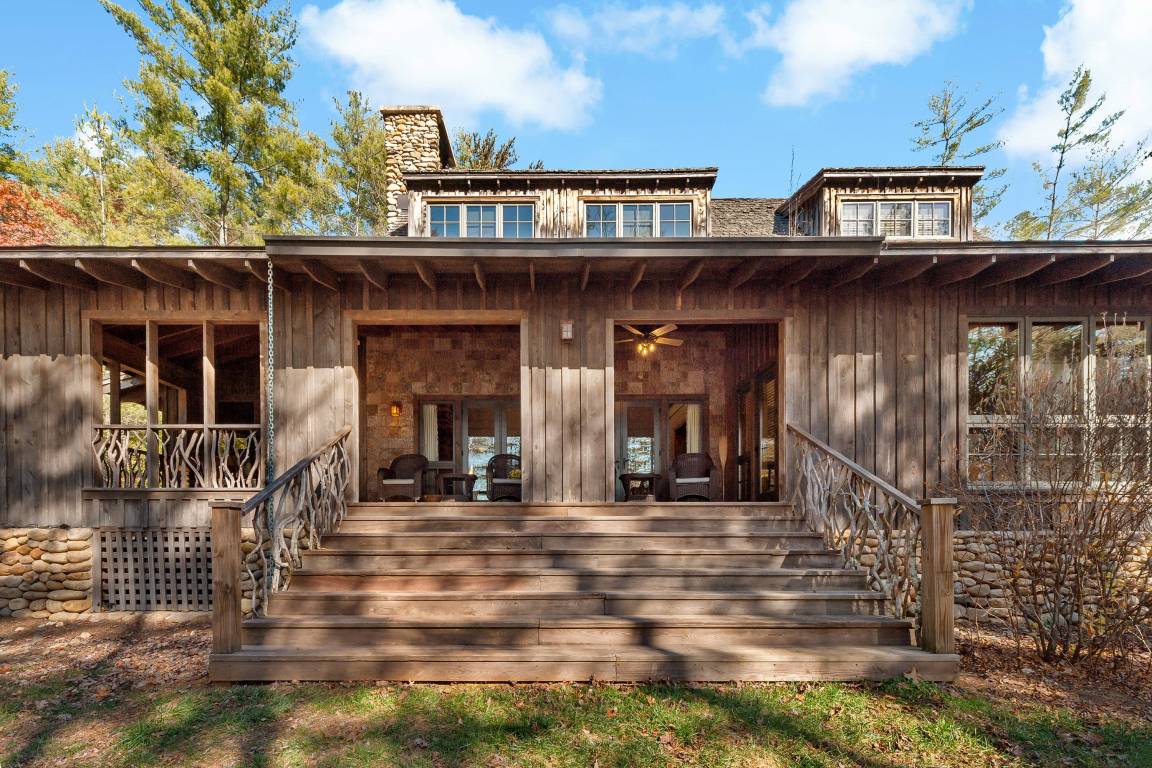 260 M² House ∙ 3 Bedrooms ∙ 8 Guests - Lake James State Park, Nebo