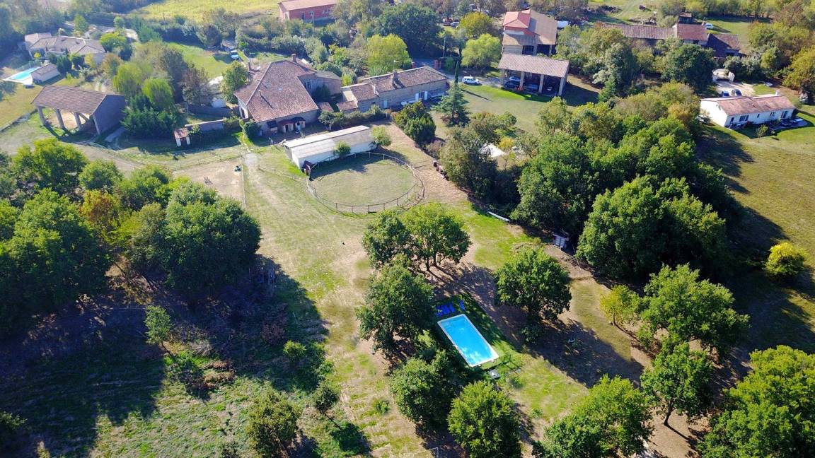 113 M² Gîte ∙ 2 Chambres ∙ 5 Personnes - Occitanie