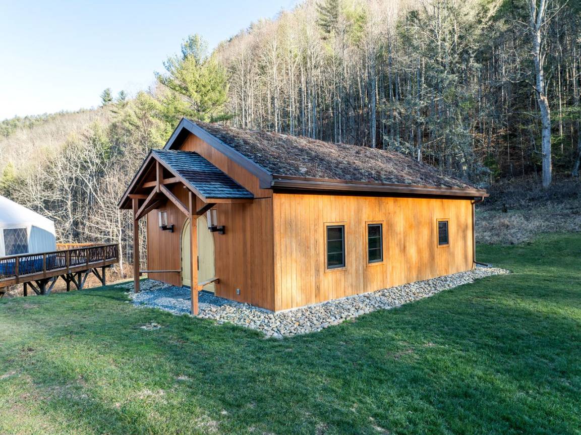 Camping ∙ 1 Bedroom ∙ 4 Guests - Hot Springs, NC