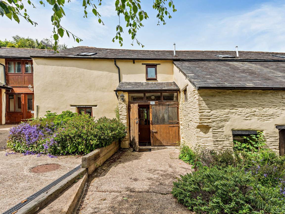 Cottage ∙ 2 Bedrooms ∙ 4 Guests - Ilfracombe