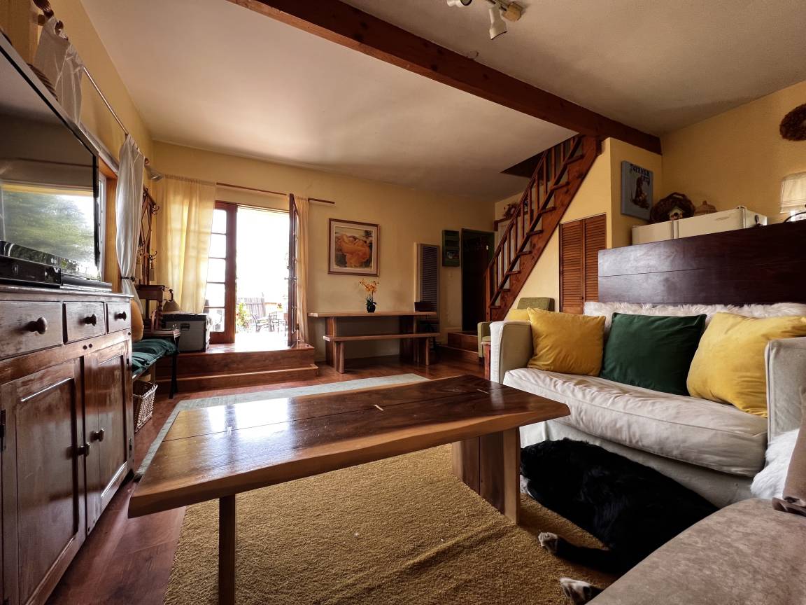 Bungalow ∙ 1 Bedroom ∙ 3 Guests - Los Angeles, CA