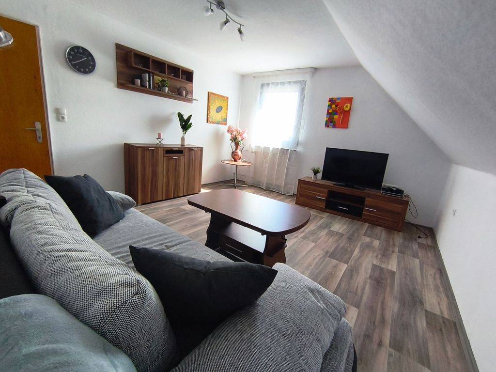 60 M² Ferienwohnung ∙ 1 Schlafzimmer ∙ 3 Gäste - Pottenstein