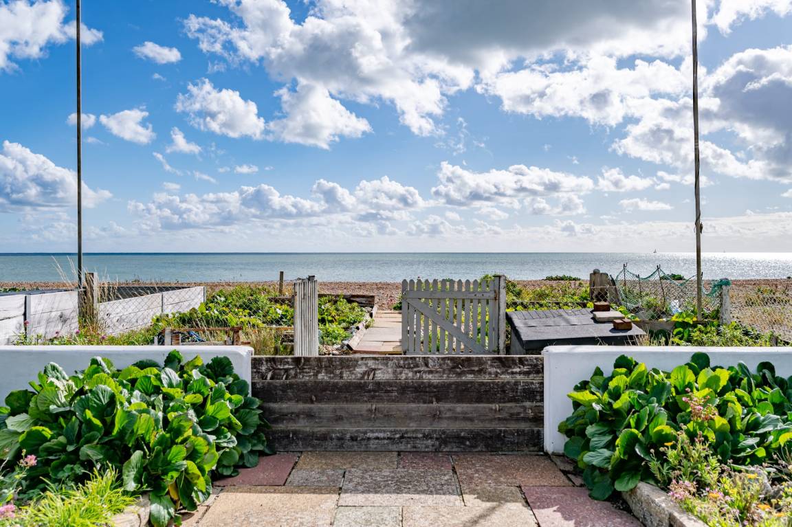 93 M² Bungalow ∙ 3 Bedrooms ∙ 6 Guests - East Sussex