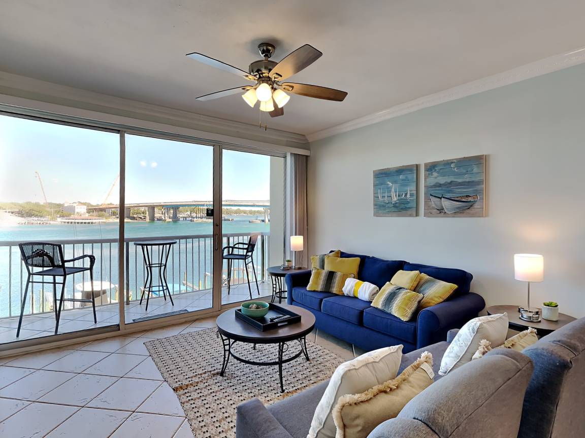 101 M² Condo ∙ 2 Bedrooms ∙ 6 Guests - Fort Walton Beach, FL