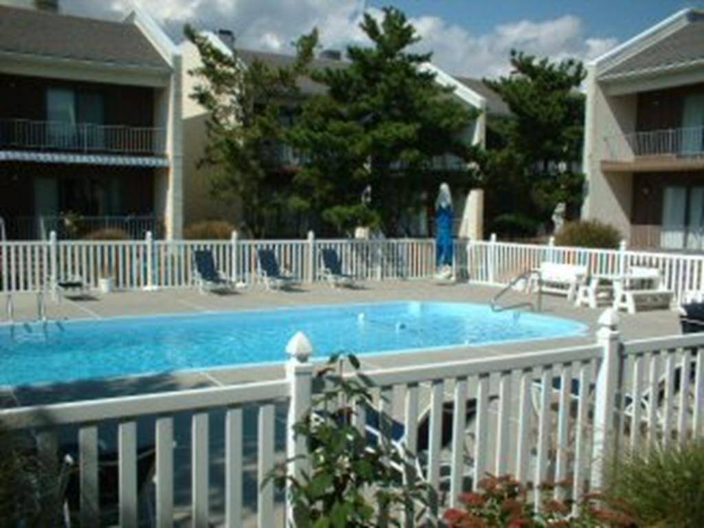 Condo ∙ 2 Bedrooms ∙ 6 Guests - Beach Haven, NJ