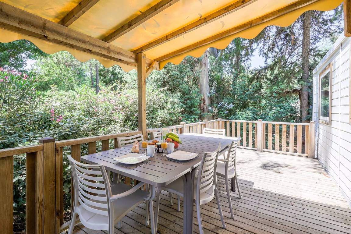 35 M² Caravan ∙ 3 Bedrooms ∙ 6 Guests - Ghisonaccia