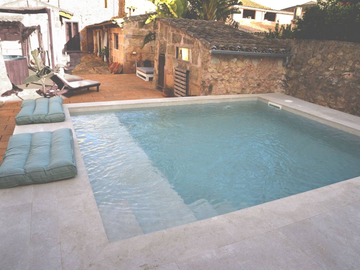 150 M² House ∙ 3 Bedrooms ∙ 6 Guests - Petra