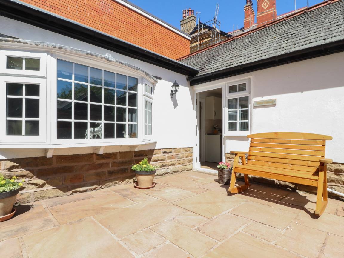 Cottage ∙ 1 Bedroom ∙ 2 Guests - Blackpool