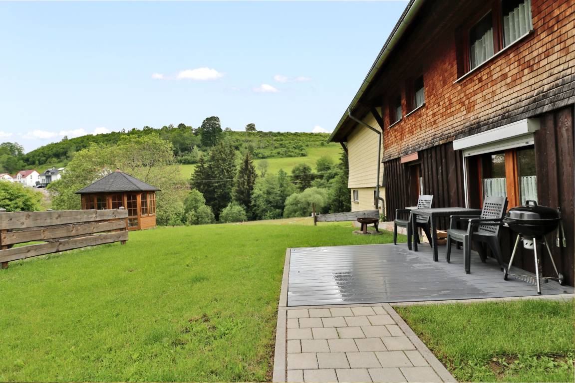 75 M² Appartement ∙ 2 Chambres ∙ 5 Personnes - Lenzkirch