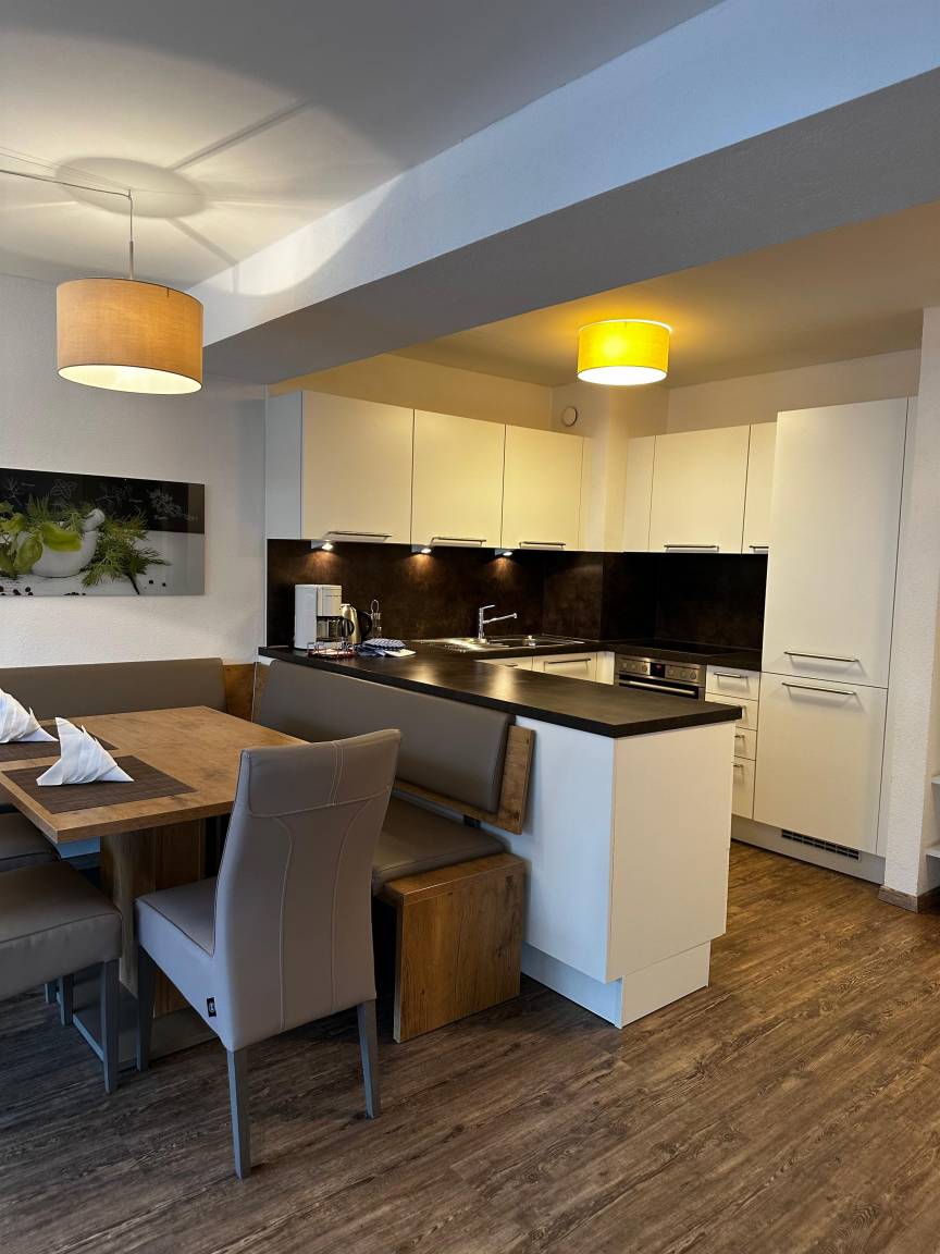 53 M² Ferienwohnung ∙ 1 Schlafzimmer ∙ 4 Gäste - Seefeld