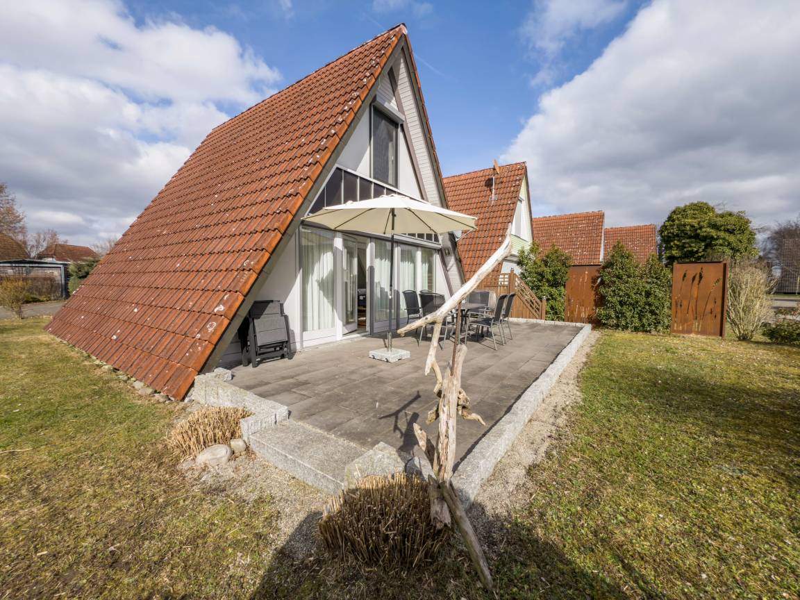 70 M² Ferienhaus ∙ 2 Schlafzimmer ∙ 5 Gäste - Bodensee