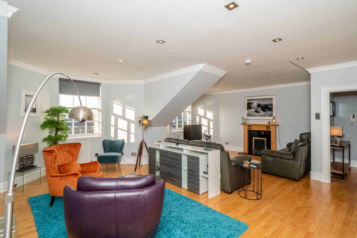 Apartment ∙ 3 Bedrooms ∙ 6 Guests - Leith
