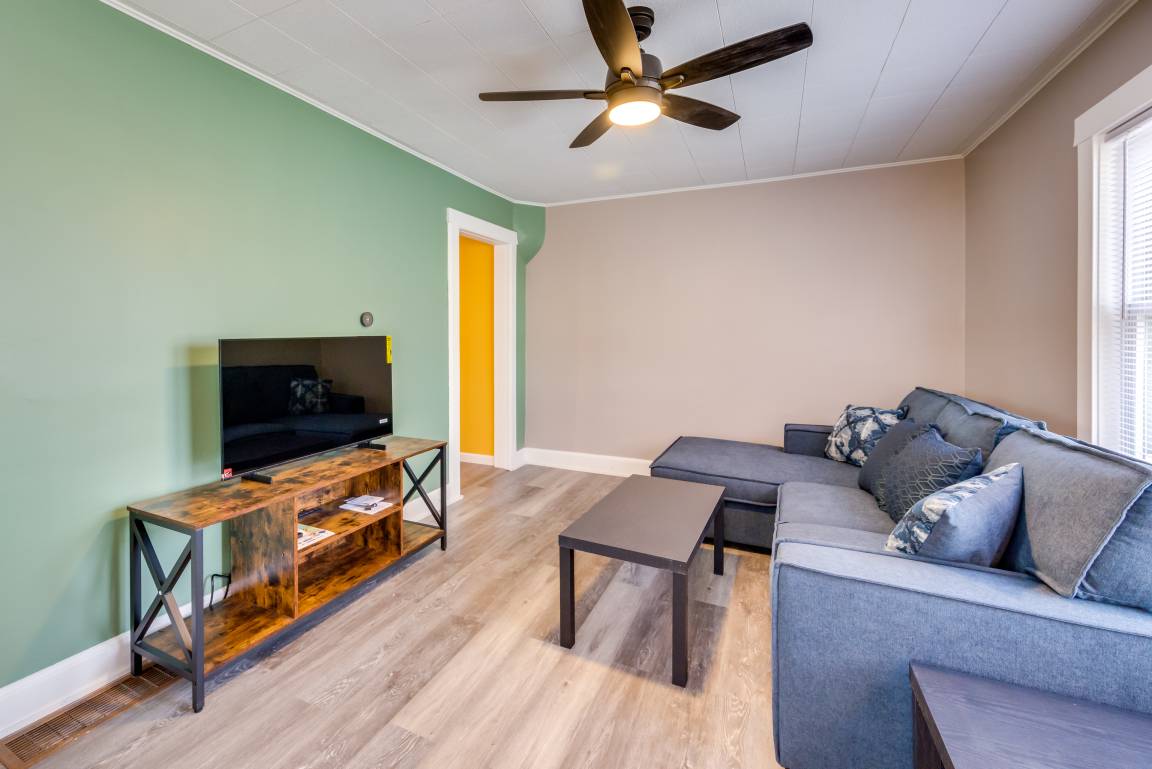83 M² Apartment ∙ 2 Bedrooms ∙ 6 Guests - Massachusetts