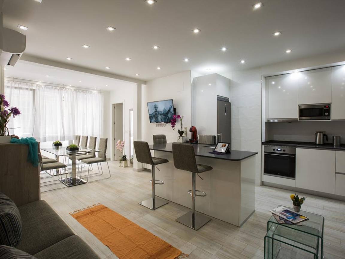 80 M² Apartamento ∙ 2 Habitaciones ∙ 9 Huéspedes - Rivas-Vaciamadrid