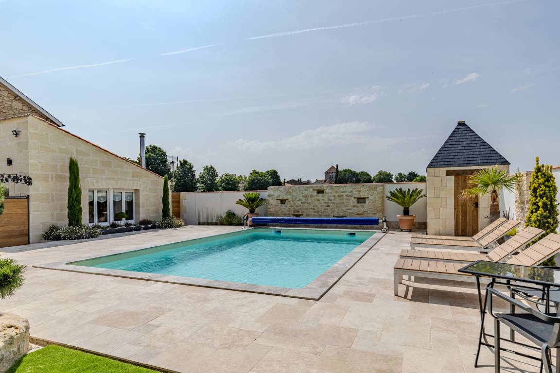 150 M² Maison De Vacances ∙ 4 Chambres ∙ 8 Personnes - Libourne
