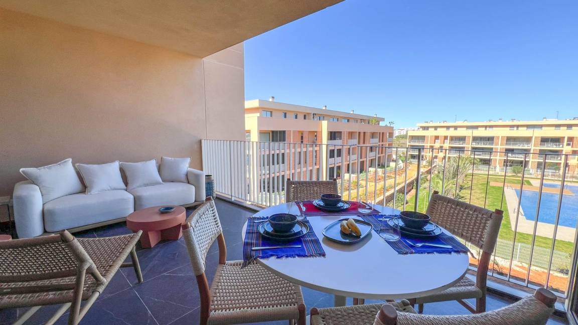 92 M² Appartement ∙ 3 Chambres ∙ 4 Personnes - Denia