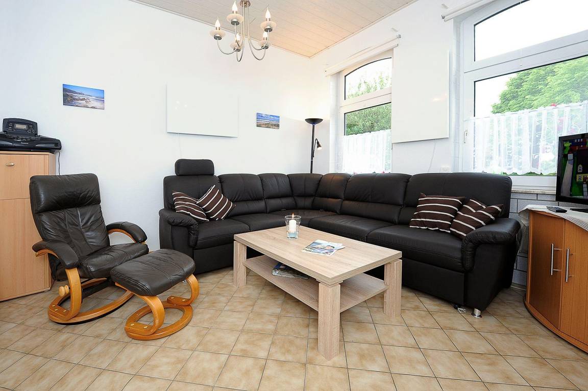 110 M² Ferienhaus ∙ 4 Schlafzimmer ∙ 8 Gäste - Carolinensiel