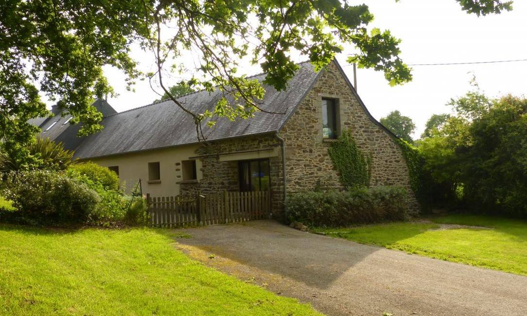 86 M² Gîte ∙ 3 Bedrooms ∙ 5 Guests - Rohan