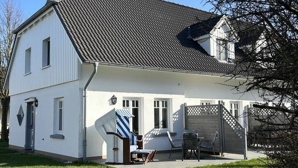 66 M² Ferienhaus ∙ 2 Schlafzimmer ∙ 3 Gäste - Nienhagen