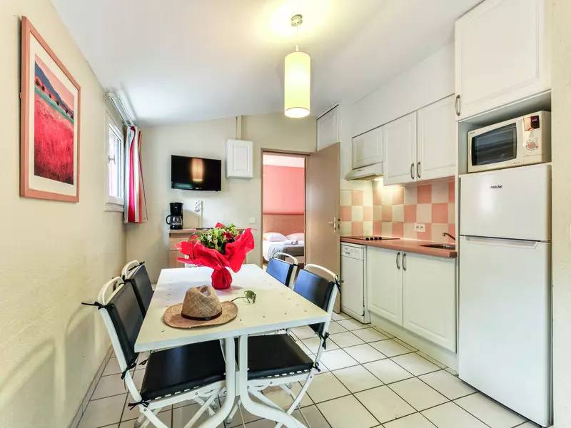 40 M² Appartement ∙ 2 Chambres ∙ 5 Personnes - Marseillan