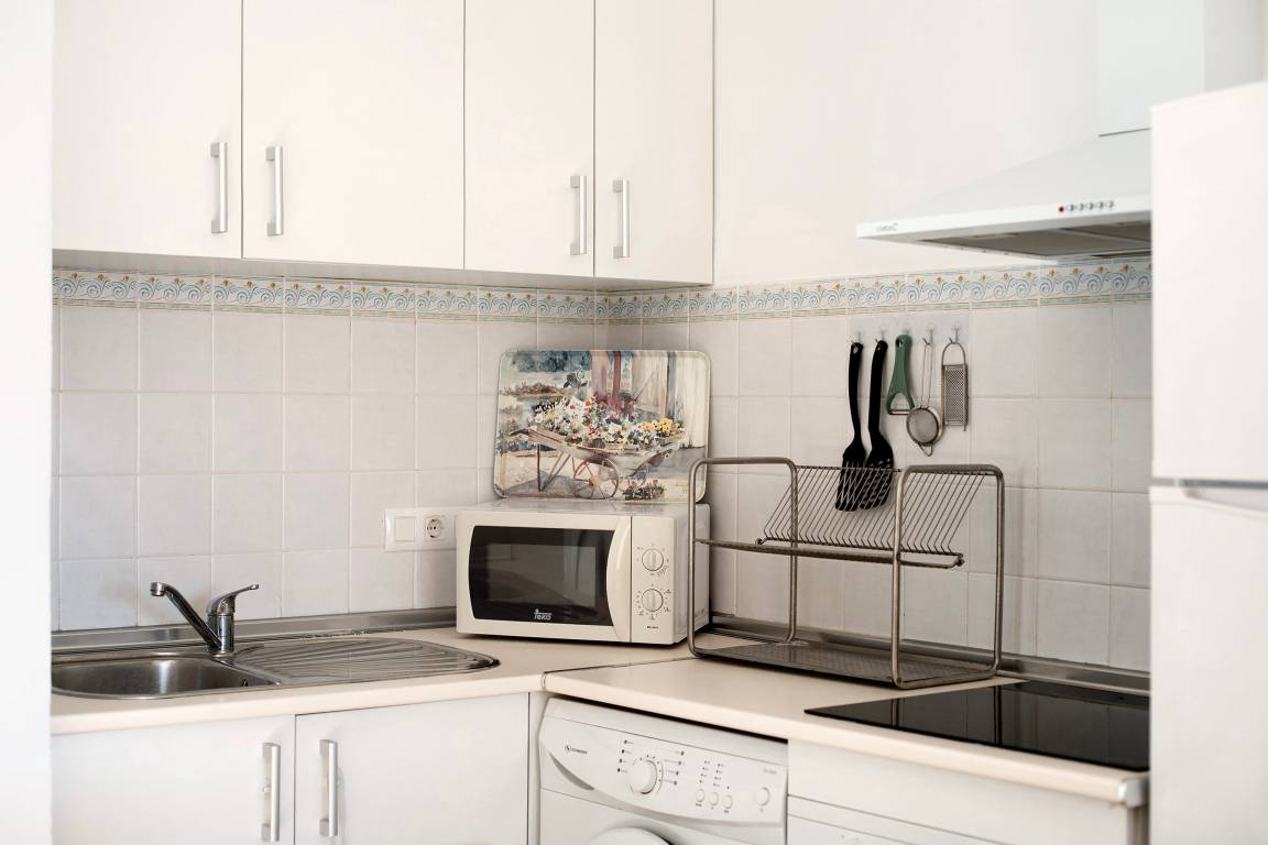 70 M² Apartamento ∙ 2 Habitaciones ∙ 4 Huéspedes - Rota