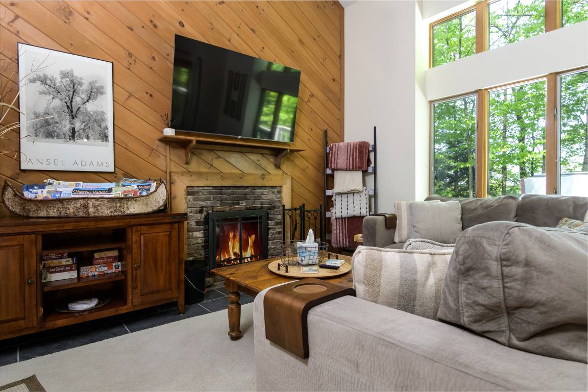Condo ∙ 3 Bedrooms ∙ 6 Guests - Ludlow, VT