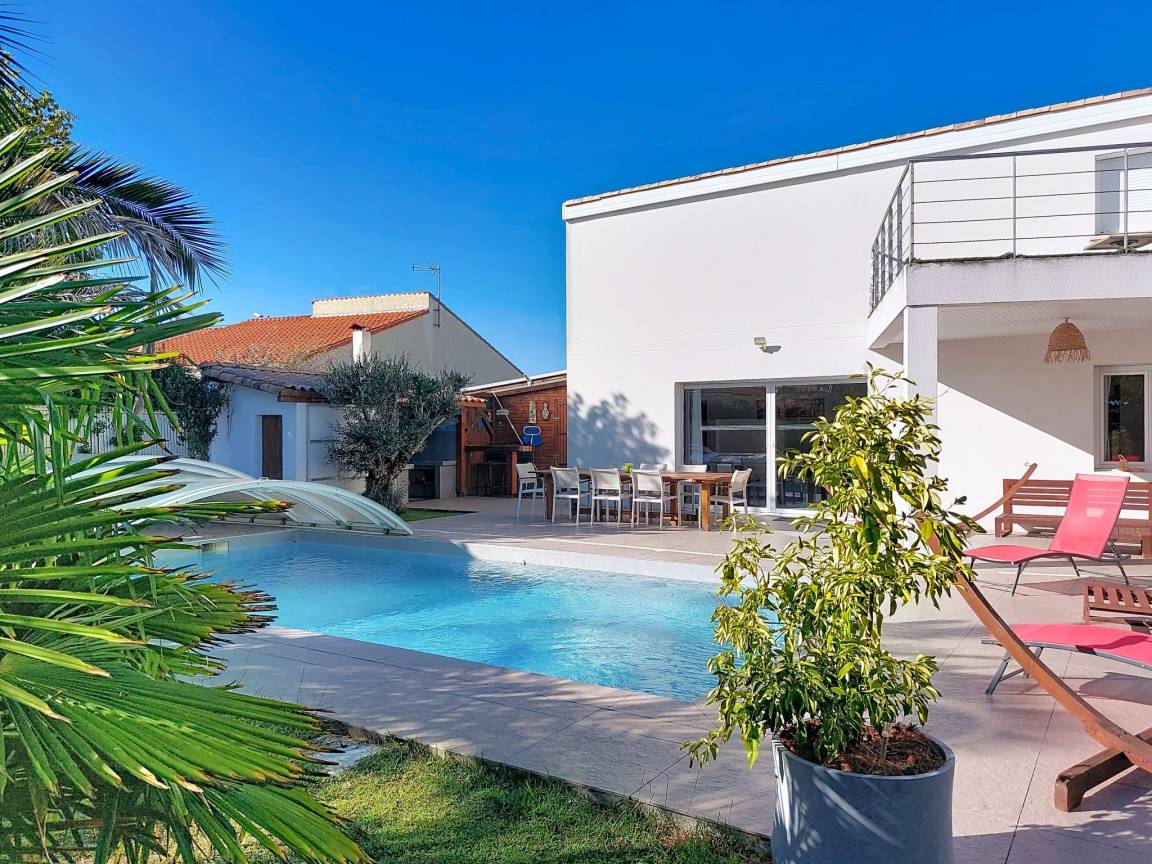 180 M² Maison De Vacances ∙ 5 Chambres ∙ 10 Personnes - Meschers-sur-Gironde
