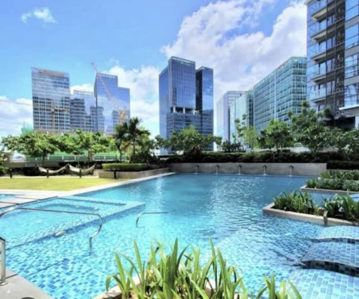 100 M² Apartment ∙ 4 Bedrooms ∙ 8 Guests - Makati
