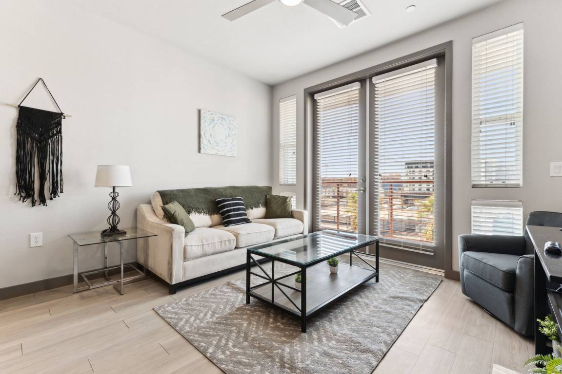 Apartment ∙ 1 Bedroom ∙ 2 Guests - Phoenix, AZ