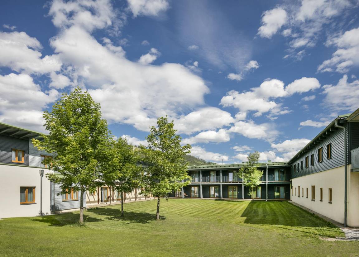 30 M² Hotel ∙ 3 Guests - Annaberg