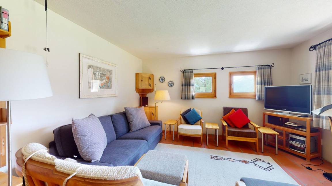 122 M² Appartement ∙ 3 Chambres ∙ 6 Personnes - Samedan