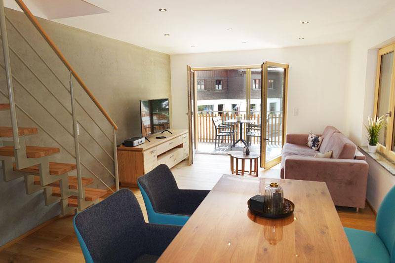 94 M² Ferienwohnung ∙ 4 Schlafzimmer ∙ 8 Gäste - Steibis