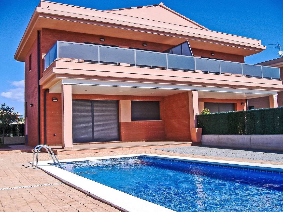 90 M² Maison De Vacances ∙ 3 Chambres ∙ 6 Personnes - L'Ampolla